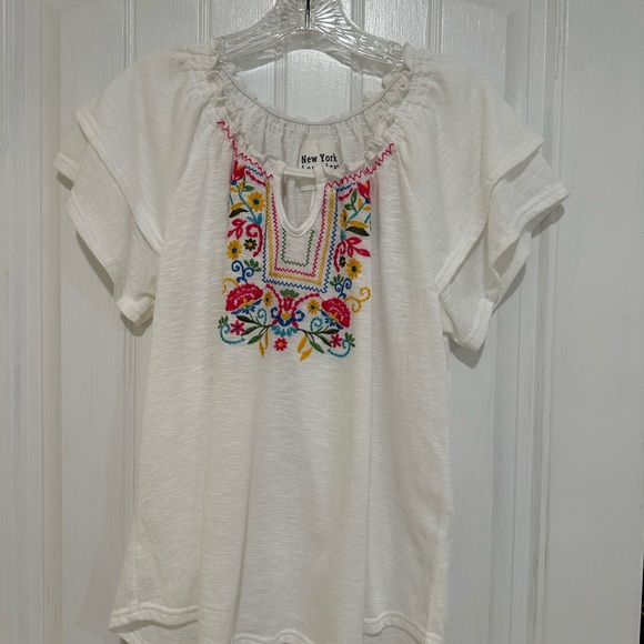 New York Laundry Tops